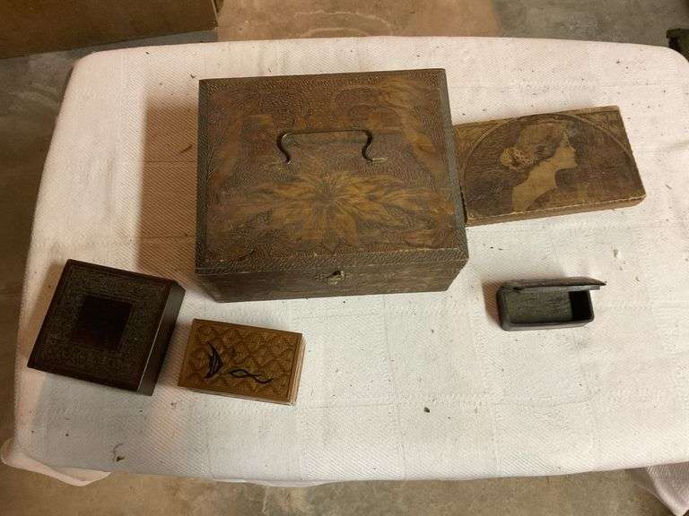 Wood boxes - Legacy Auction Company