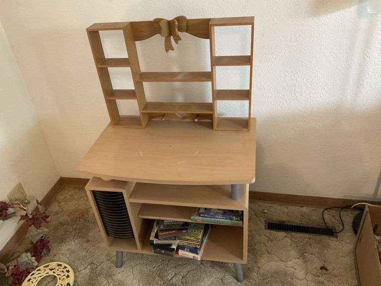 Stand and shelf - Legacy Auction Company