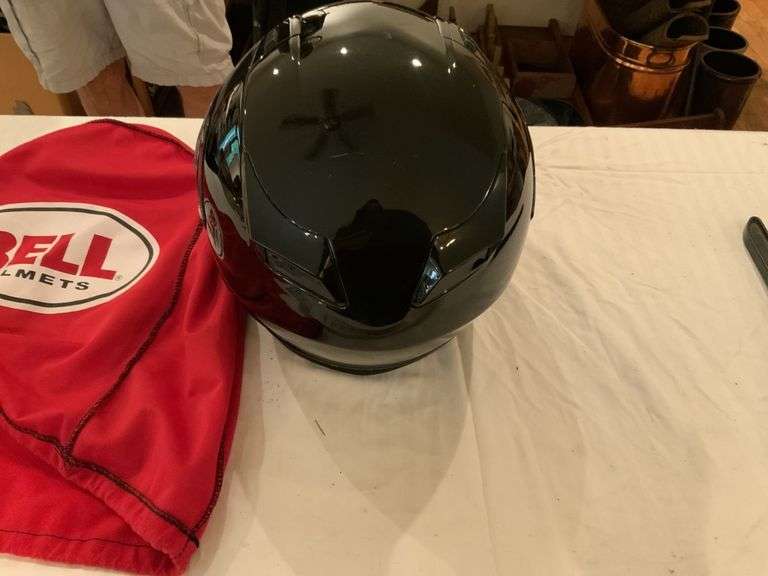 Bell motorcycle helmet XL - Legacy Auction Company