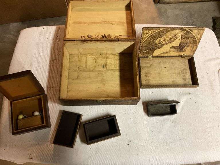 Wood boxes - Legacy Auction Company