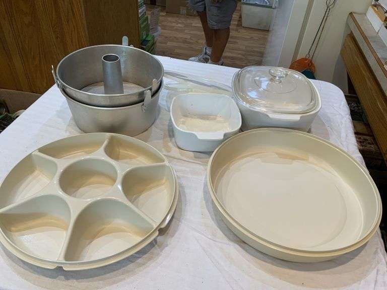 Tupperware server, angel food cake pans and - Legacy Auction Company