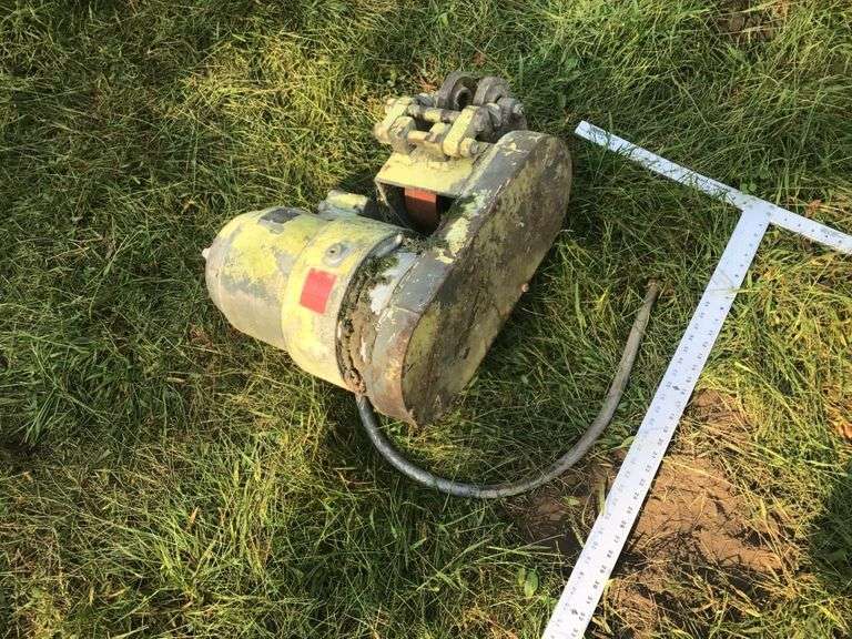 3 phase Overhead trolley motor - Legacy Auction Company