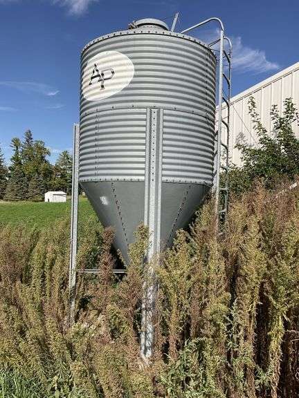 AP Feed bin - Legacy Auction Company