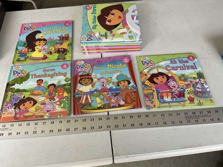 Dora the explorer books - Legacy Auction Company