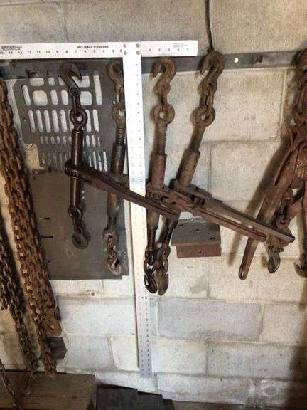 4 Ratchet chain binders - Legacy Auction Company