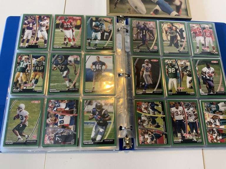 Topps football cards - Legacy Auction Company