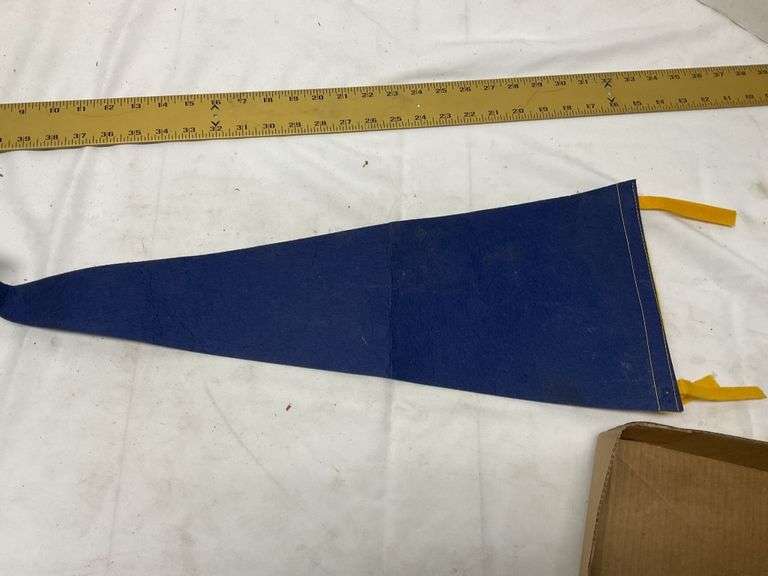 Vintage international Speedway racing pennant - Legacy Auction Company