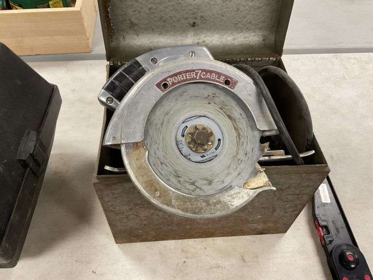 Craftsman router and porter cable Skil saw - Legacy Auction Company