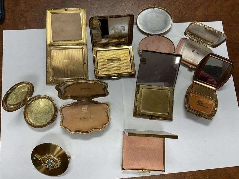 Vintage compacts - Legacy Auction Company