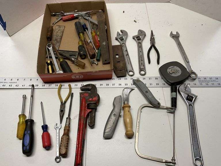 Miscellaneous tools - Legacy Auction Company