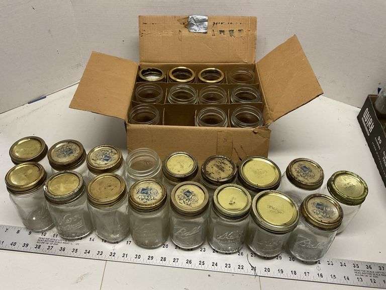 1 pint mason jars - Legacy Auction Company