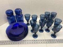 Blue glassware set - Legacy Auction Company