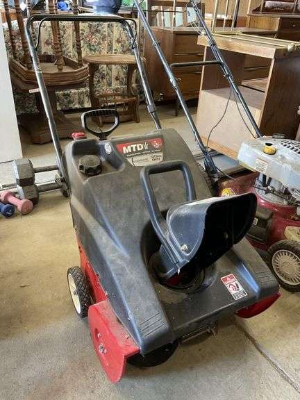 MTD 21 inch snowblower - Legacy Auction Company