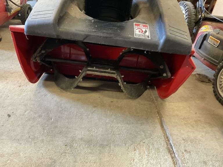 MTD 21 inch snowblower - Legacy Auction Company