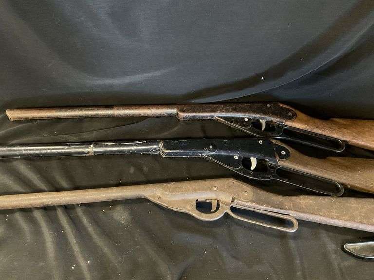 Pop guns - Legacy Auction Company