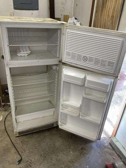 General Electric refrigerator, works great! - Legacy Auction Company