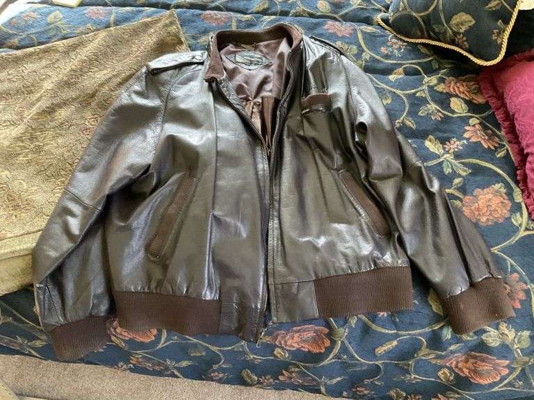 Members Only 3X leather coat - Legacy Auction Company