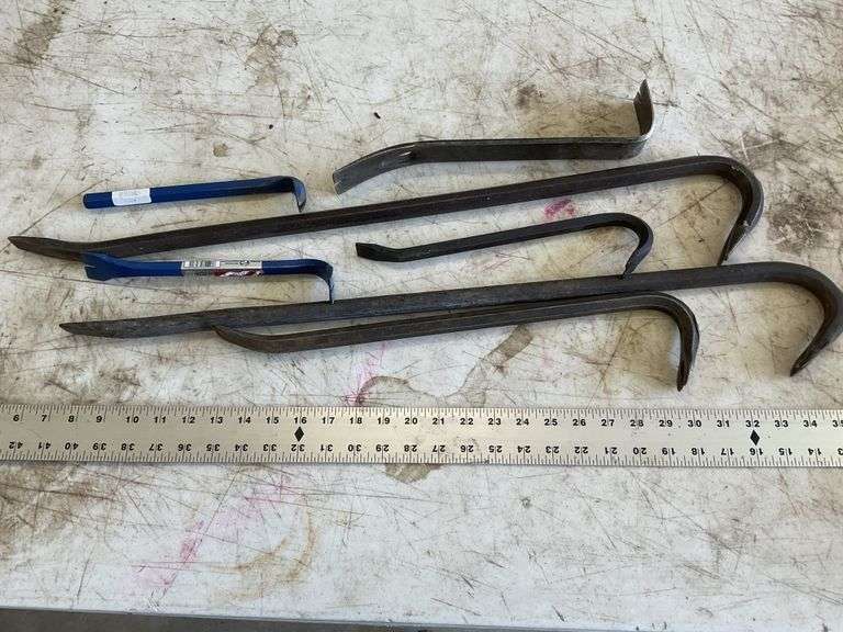 Crowbars and wonder bar - Legacy Auction Company