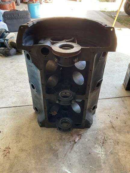 Ford flathead v8 engine block - Legacy Auction Company