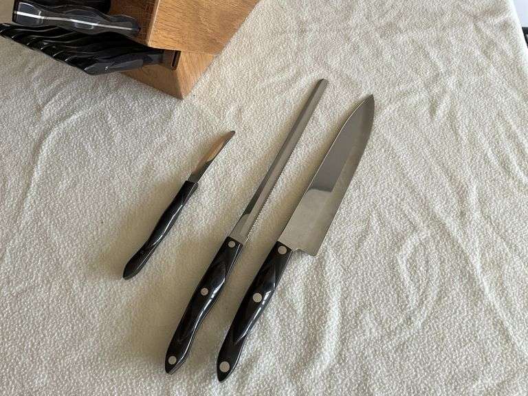 Cutco cutlery set - Legacy Auction Company Cutco cutlery set - Legacy Auction Company