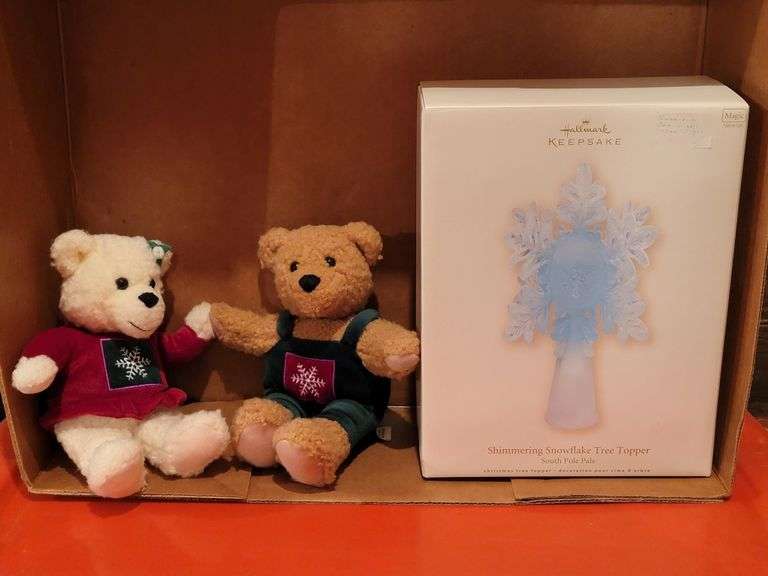 Hallmark Shimmering Snowflake Tree Topper & Hand - Legacy Auction Company