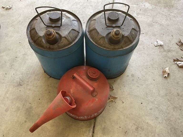 Metal gas cans - Legacy Auction Company