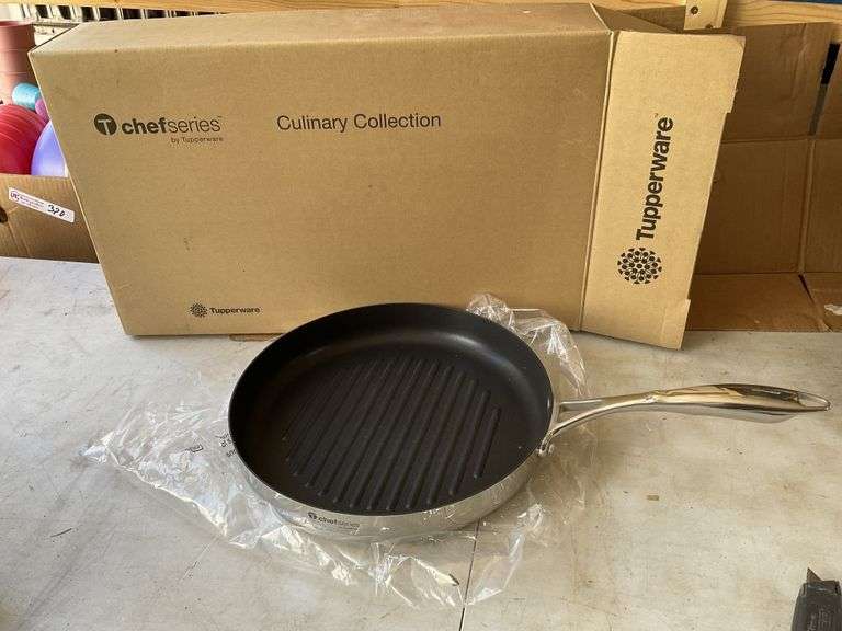 Tupperware Chef Series 12 inch round grill pan, - Legacy Auction Company