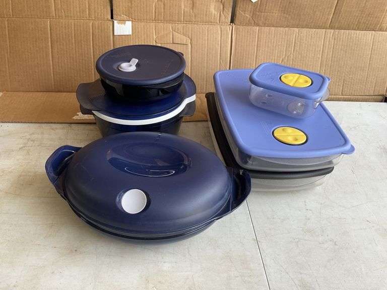 Tupperware Heat n Serve, etc - Legacy Auction Company