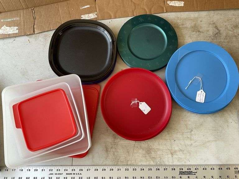 Tupperware plates, containers - Legacy Auction Company
