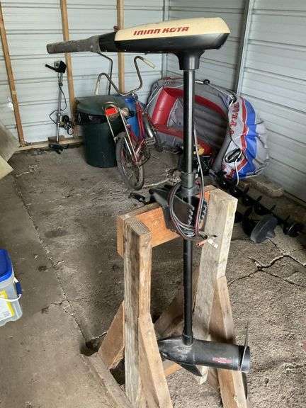 Minn Kota Turbo tilt Tiller trolling motor With - Legacy Auction Company