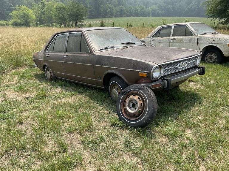 1973 Audi Fox, as is, not running - Legacy Auction Company