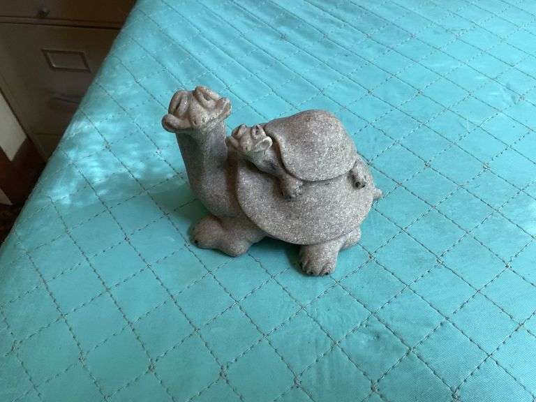 Quarry Critters turtles - Legacy Auction Company