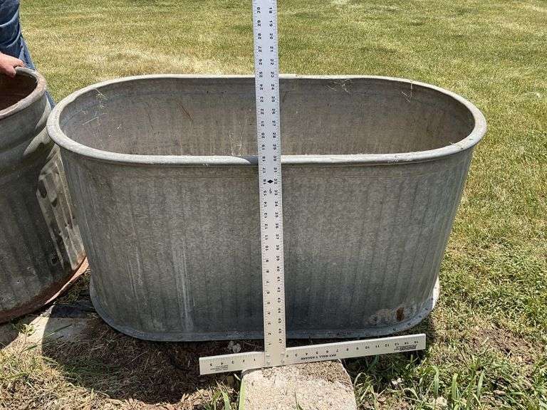 Rocket galvanized stock tank - Legacy Auction Company