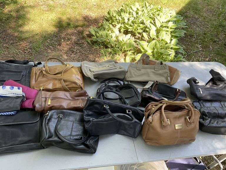 Purses - Legacy Auction Company