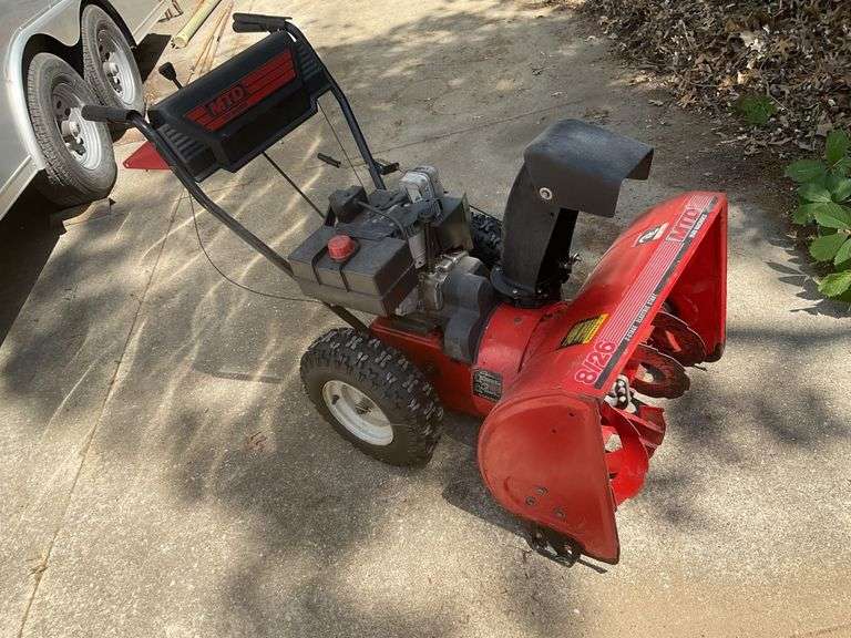 MTD yard machines 8/26 2stage snowblower - Legacy Auction Company