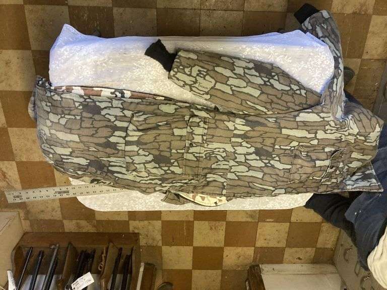 Trebark xl heavy camo coveralls, been patched - Legacy Auction Company