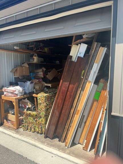 Storage Unit Auction - Legacy Auction Company