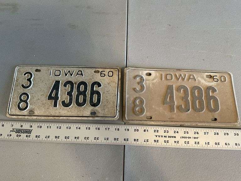Vintage IA license plates - Legacy Auction Company