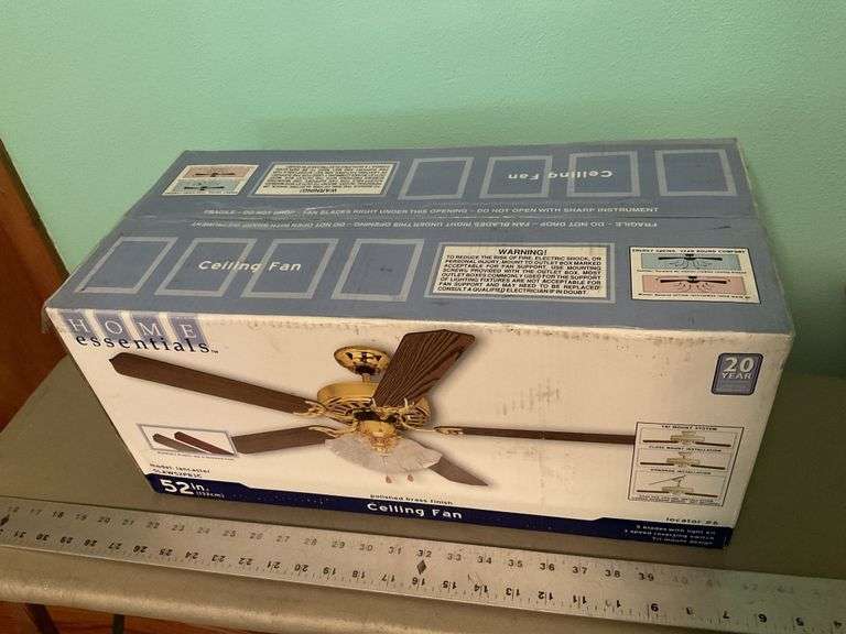 New home essentials ceiling fan - Legacy Auction Company