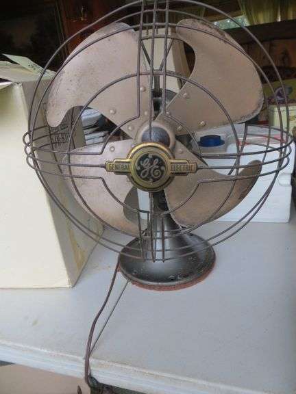 Vintage GE Oscillating Fan - Lambrecht Auction, Inc.