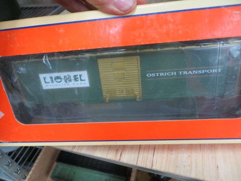 Lionel Animated Ostrich Box Car - Lambrecht Auction, Inc.