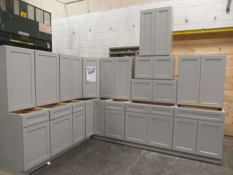 Stone Harbor Gray Kitchen Cabinet Set 10' x 15' - Lambrecht Auction, Inc.