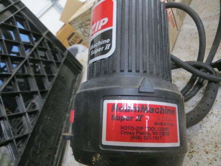 Roto Zip, Sander, Laser Level - Lambrecht Auction, Inc.