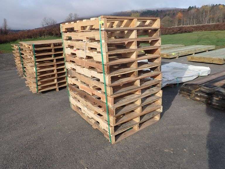 Stack of Pallets - Lambrecht Auction, Inc.