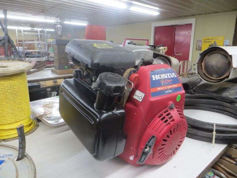 Honda 5hp Horizontal Shaft Engine - Lambrecht Auction, Inc.