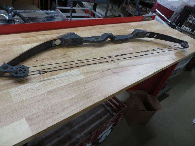 Compound Bow Jennings - Lambrecht Auction, Inc.