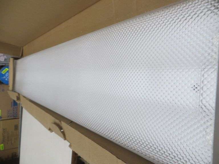 Lithonia Lighting 4ft 2 Lamp Wrap 120v - Lambrecht Auction, Inc.