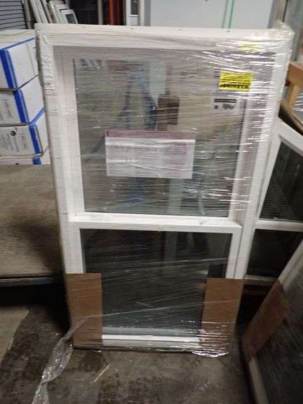 White Vinyl Double Hung Window 30" x 53" - Lambrecht Auction, Inc.