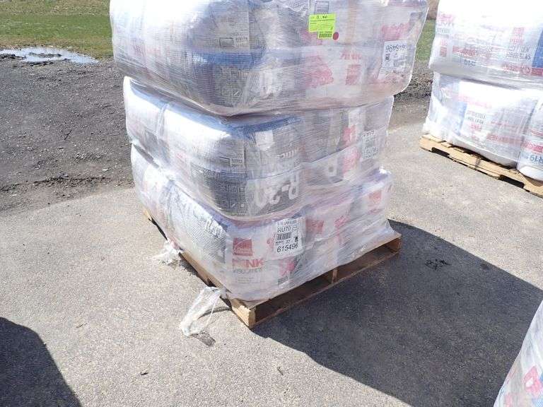 R-30 Unfaced Fiberglass Rolls Insulation - Lambrecht Auction, Inc.