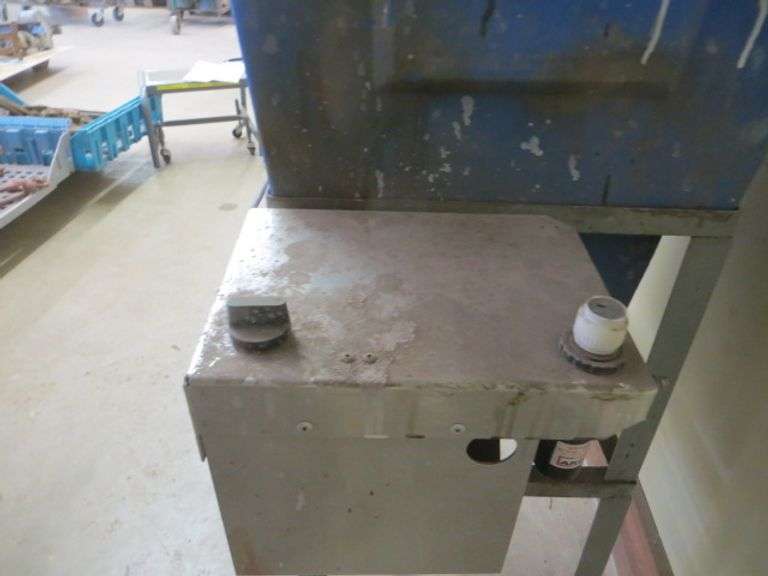 Hercules Paint Gun Washer - Lambrecht Auction, Inc.